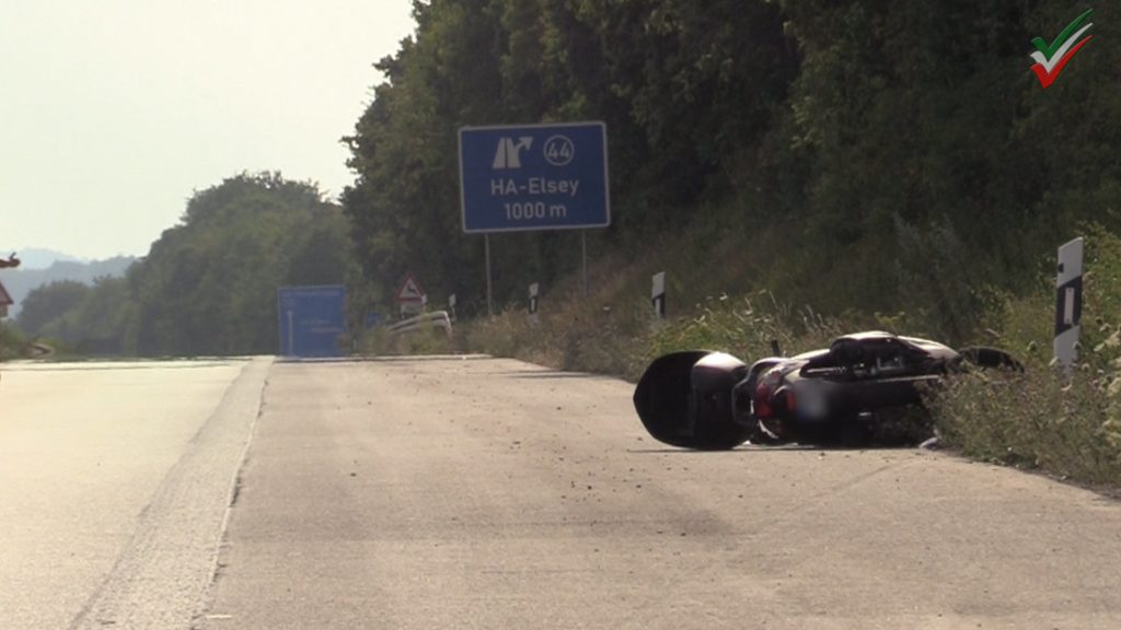 A46: Motorroller-Unfall zwischen Iserlohn-Letmathe und Hagen-Elsey - Motorradfahrer schwer ...